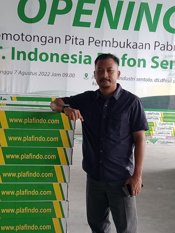 Adit Setiawan, Raja Plafon PVC dari Jogja | SWA.co.id
