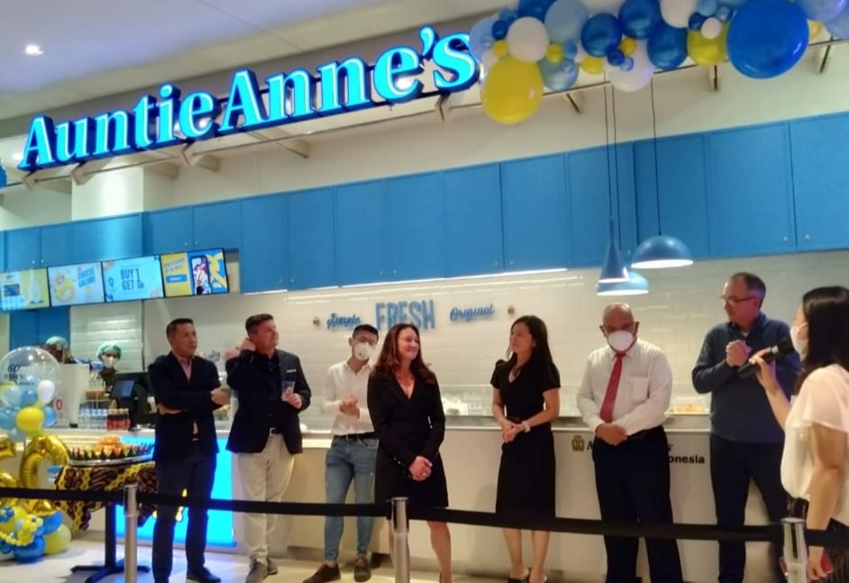Auntie Anne’s Buka Toko ke-60 di Mal Taman Anggrek Jakarta - SWA.co.id Auntie Anne’s Buka Toko ke-60 di Mal Taman Anggrek Jakarta - SWA.co.id